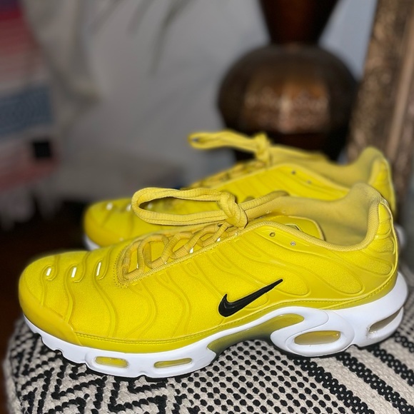 Nike | Shoes | Rare Womens Air Max Plus Tn Chrome Sneakers | Poshmark